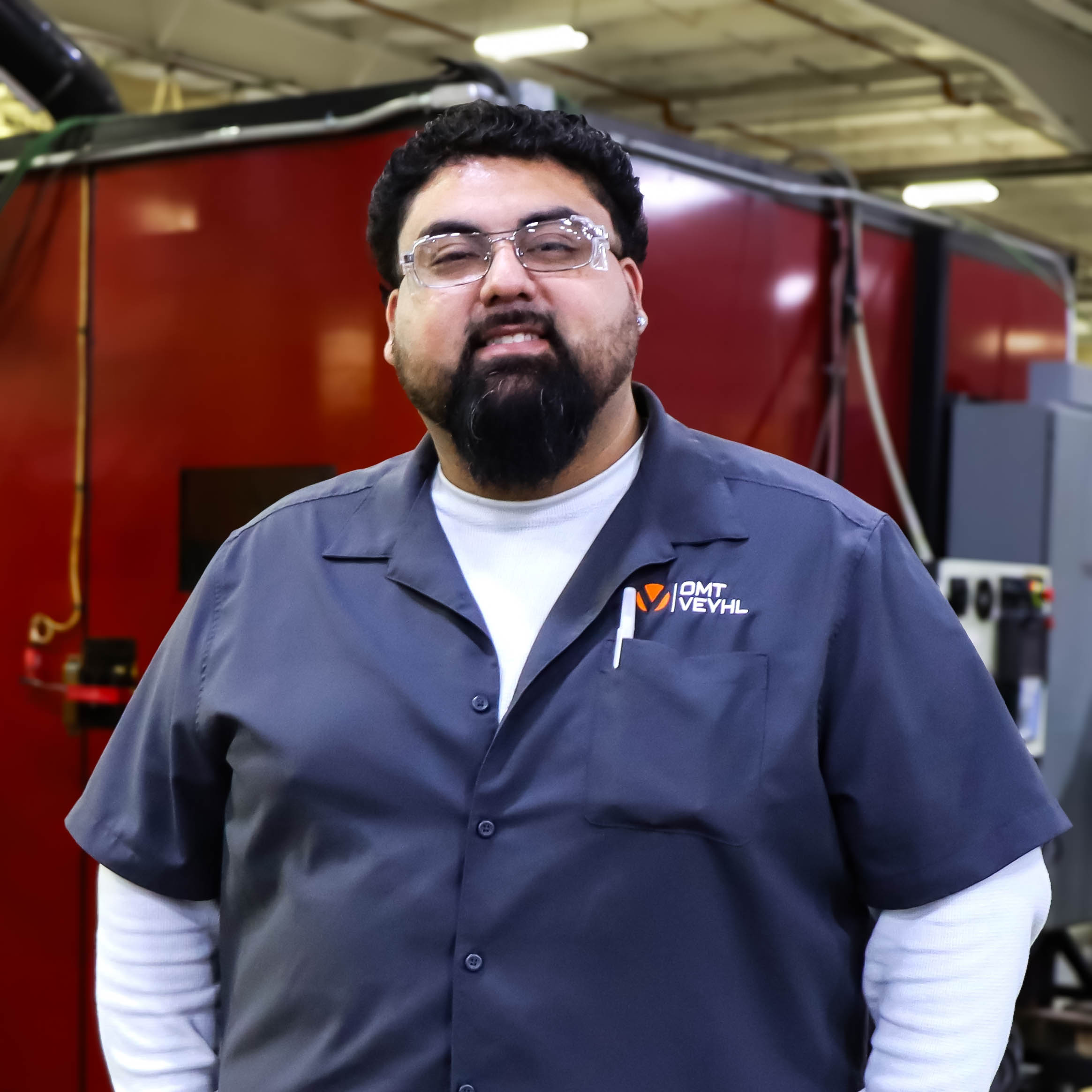 Employee Spotlight: Edwardo Lara - OMT-Veyhl